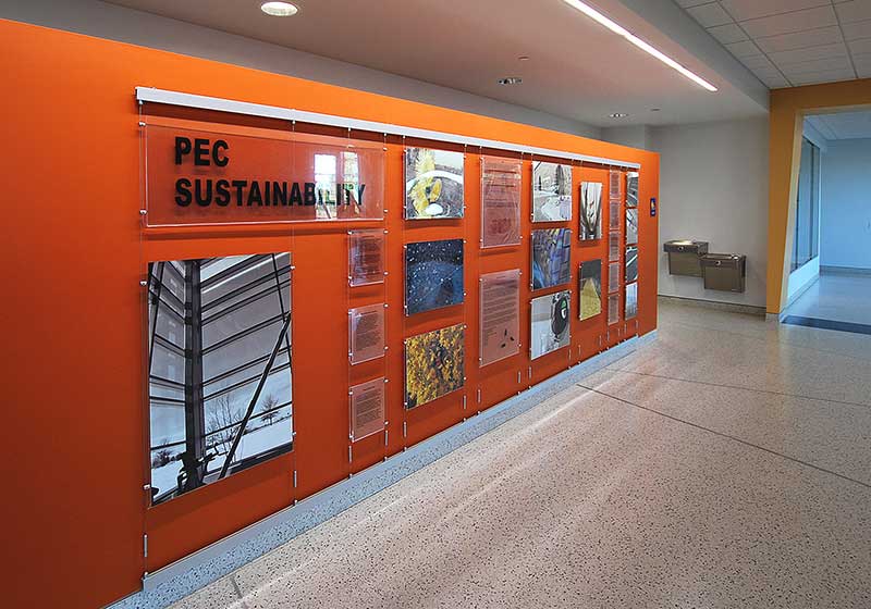 Rail/Track Display Systems for Picture and Posters Hanging | Nova Display