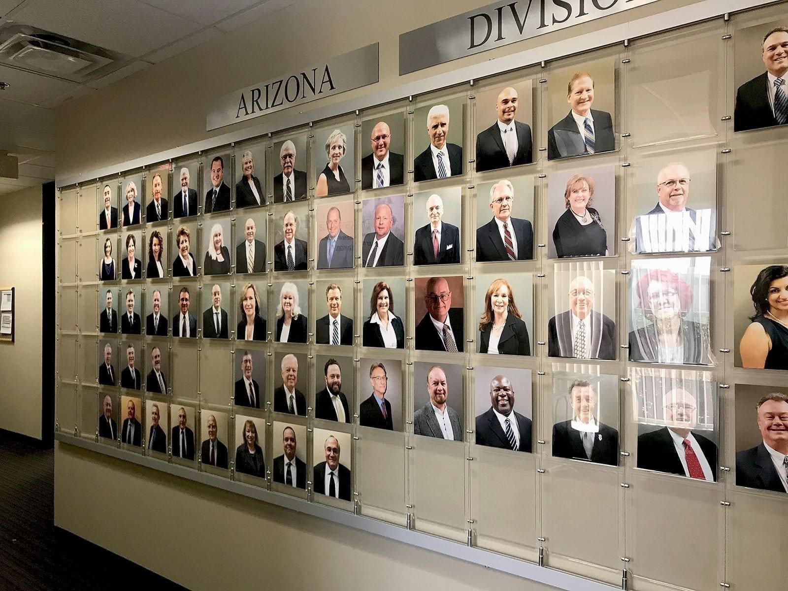 Track/Rail Suspended Displays | Project Photo Gallery | Nova Display