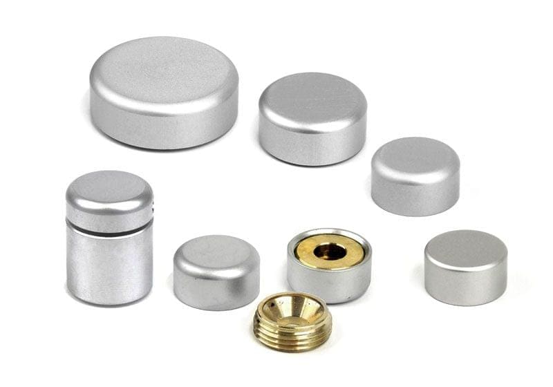 Acrylic and Glass Shelves for Cable/Rod Suspended Displays