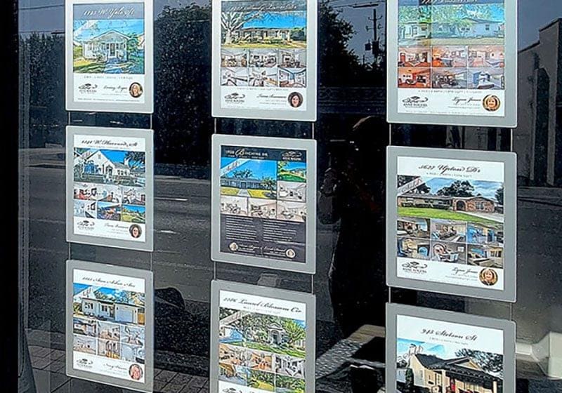 Rimless LED Backlit Displays for Windows | Cable Window Display