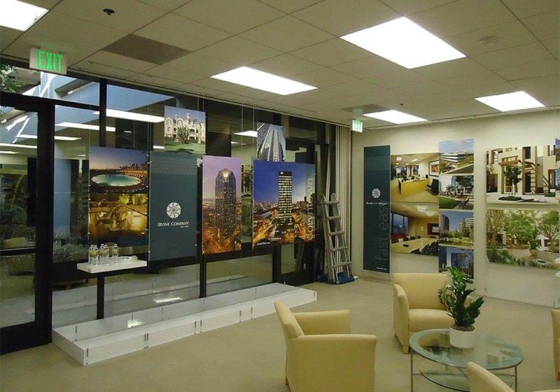 Hanging Graphic Banners with Cable/Rod Systems | Nova Display