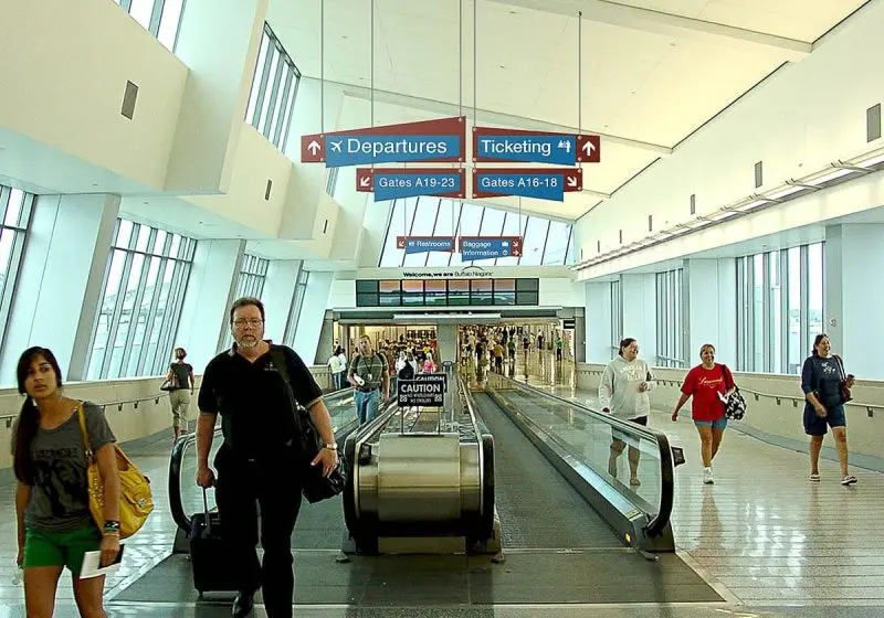 Hanging Directional Signage with Cable/Rod Systems