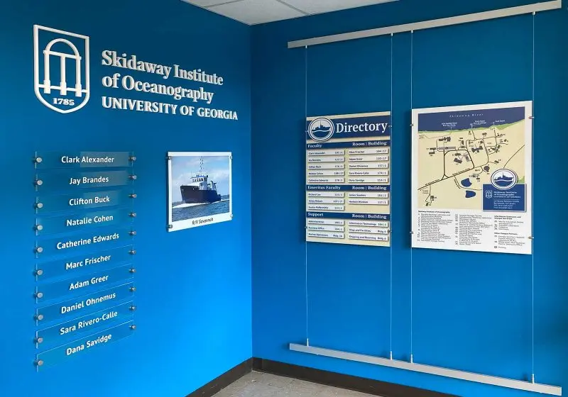 Hanging Directional Signage with Cable/Rod Systems